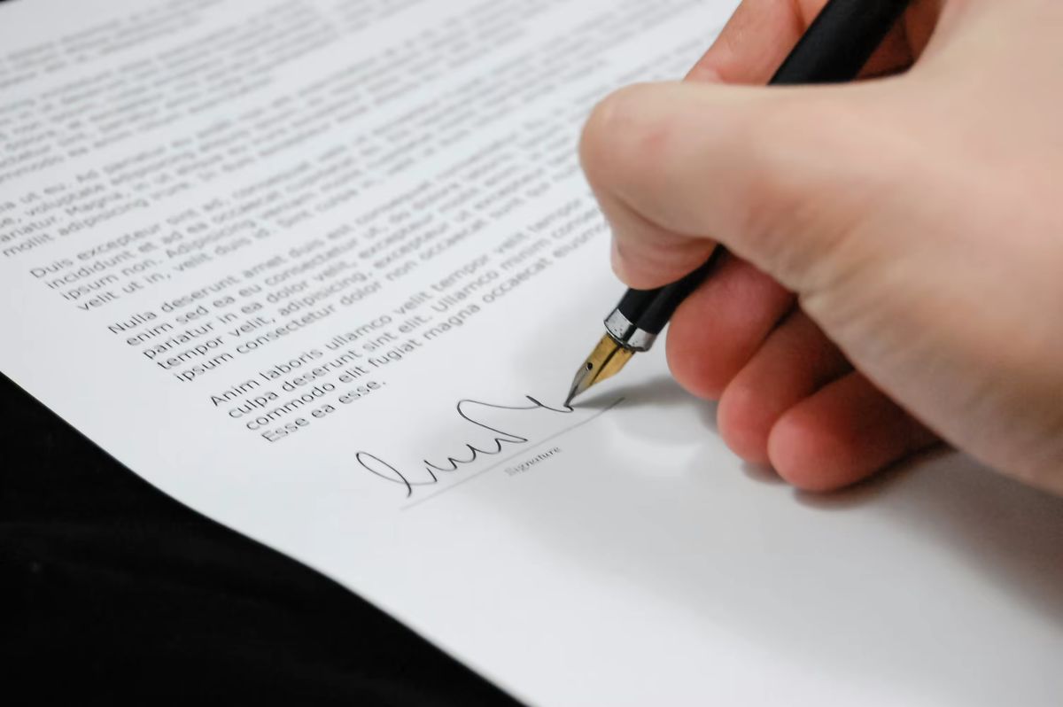 What Is Payment in Lieu of Notice (PILON)? | ShiftFlow